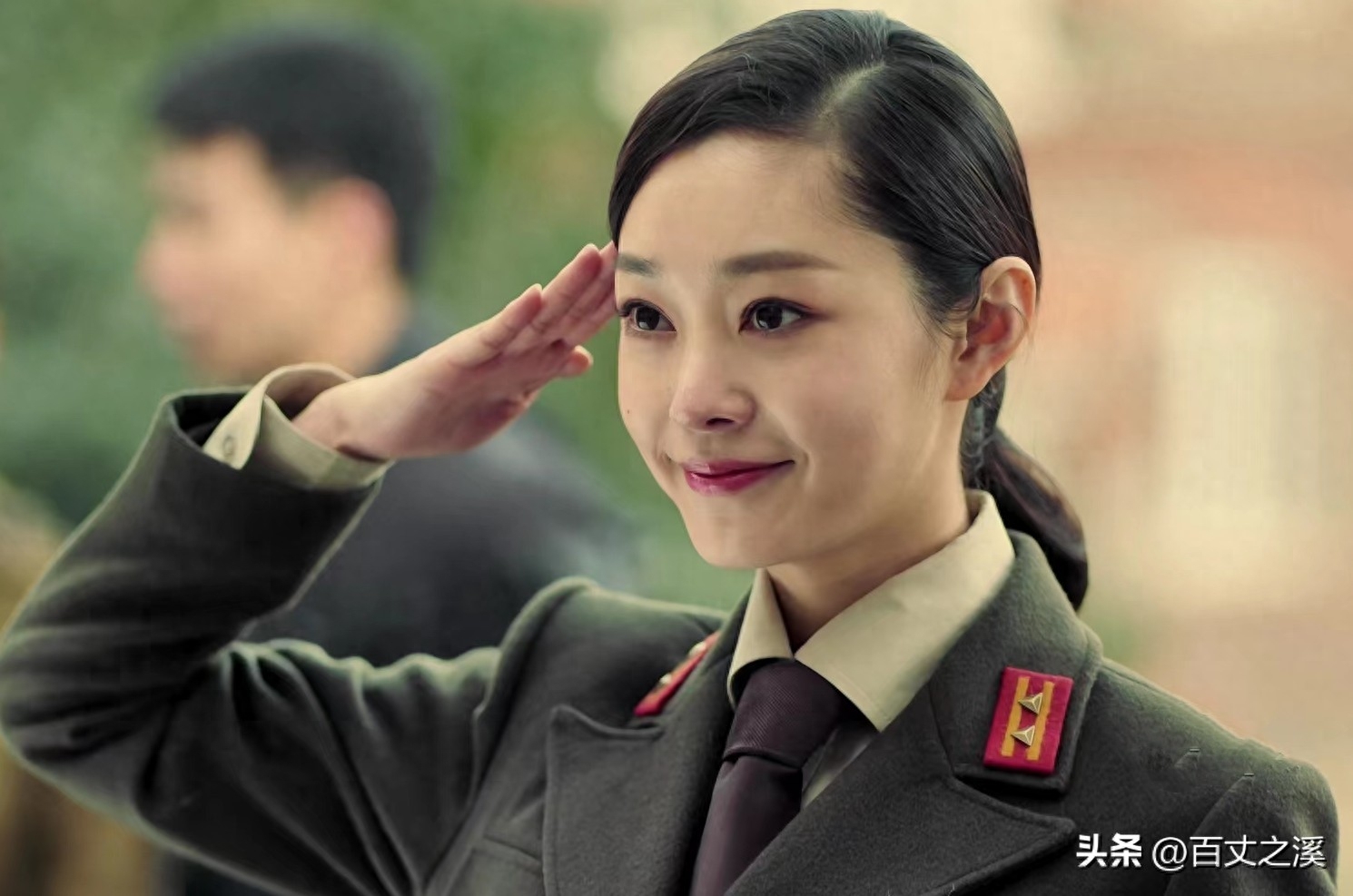 Thoughts after watching the spy drama "The Beehive": second-rate acting, third-rate service, and ...