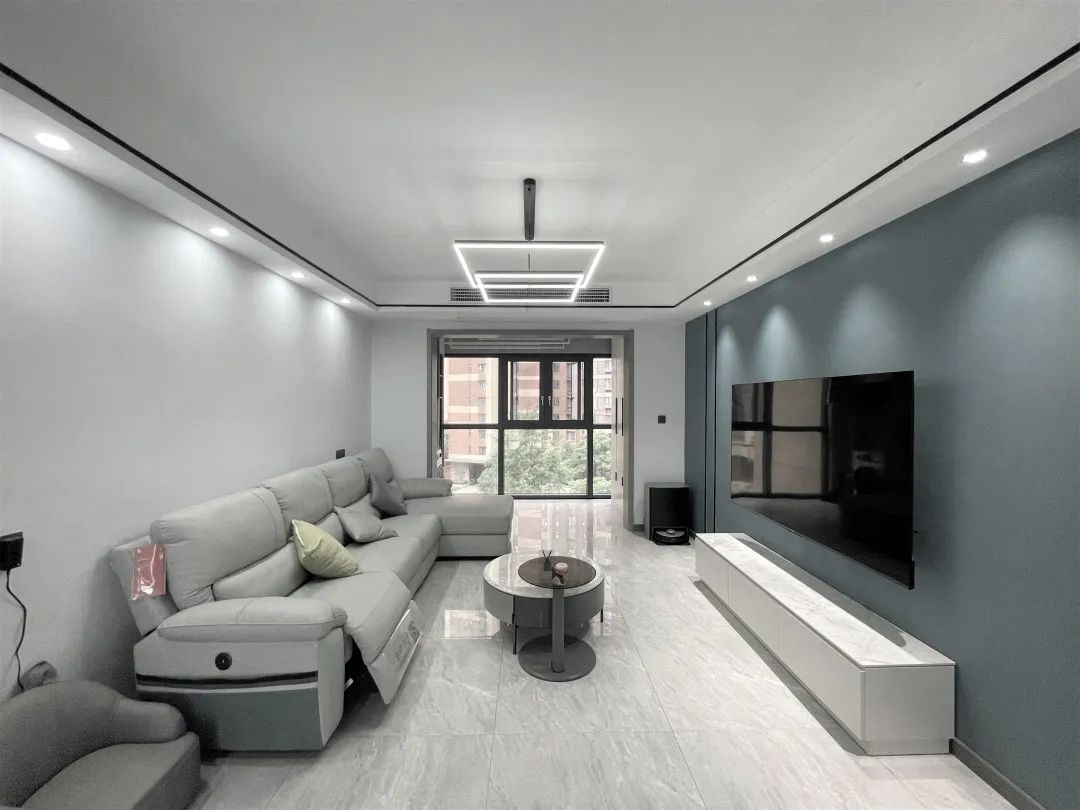 Hailun International has a modern style of 105㎡, a haven for you and your family to have a happy ...