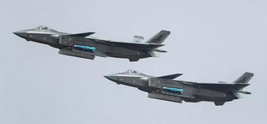 J-20 has now formed a series, the world's strongest stealth fighter ...