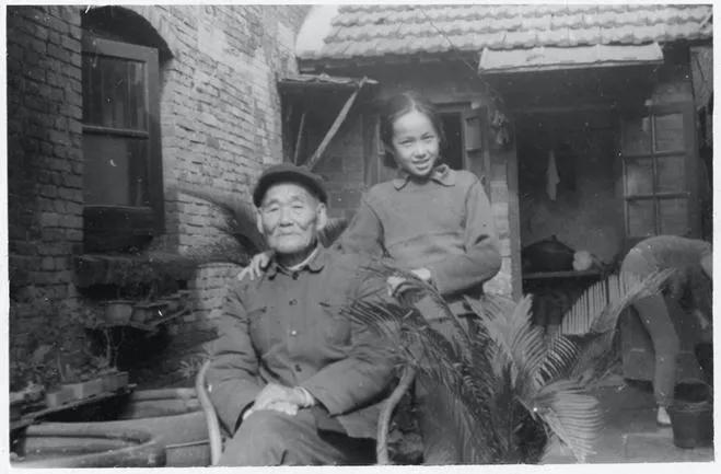 Jiang Wenli: Married Gu Changwei, a famous director at the age of 27 ...