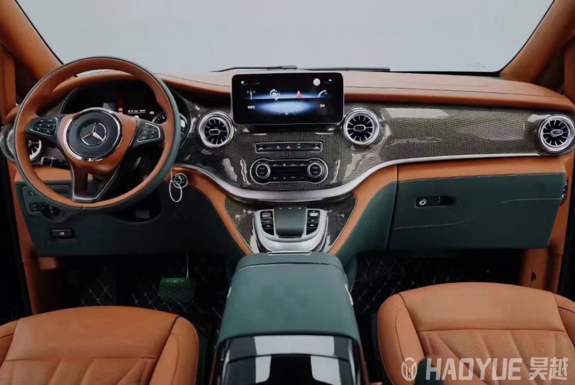 Mercedes-Benz Vito upgrades brown and green, retro and luxurious ...