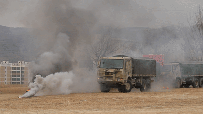 The multi-skilled military vehicle driver is trained like this - iNEWS
