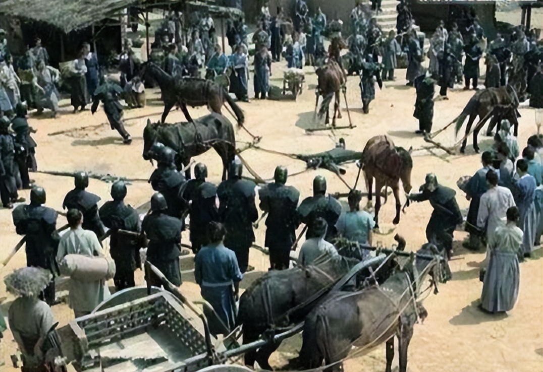 Shang Yang's death, the meritorious master was divided into five horses ...