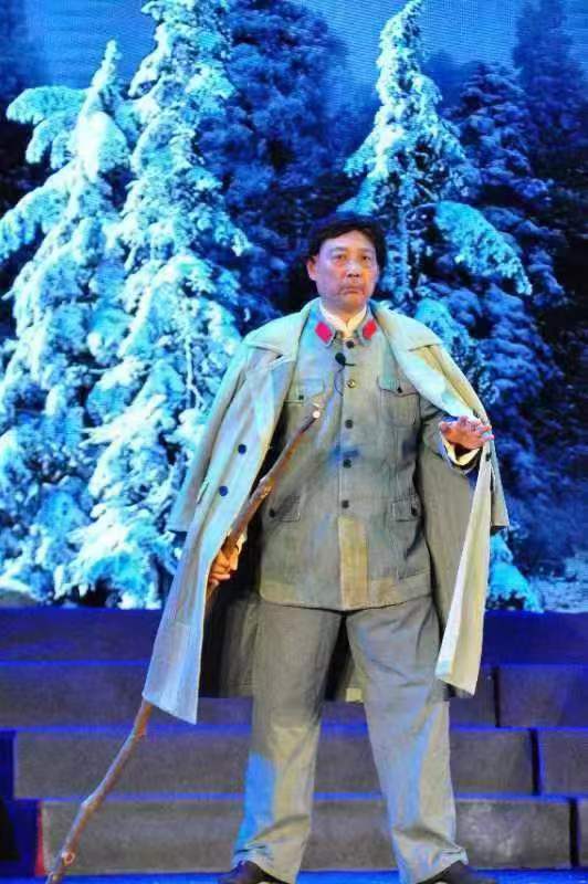 The sitcom "Red Maple in the South of the Yangtze River" premiered in ...