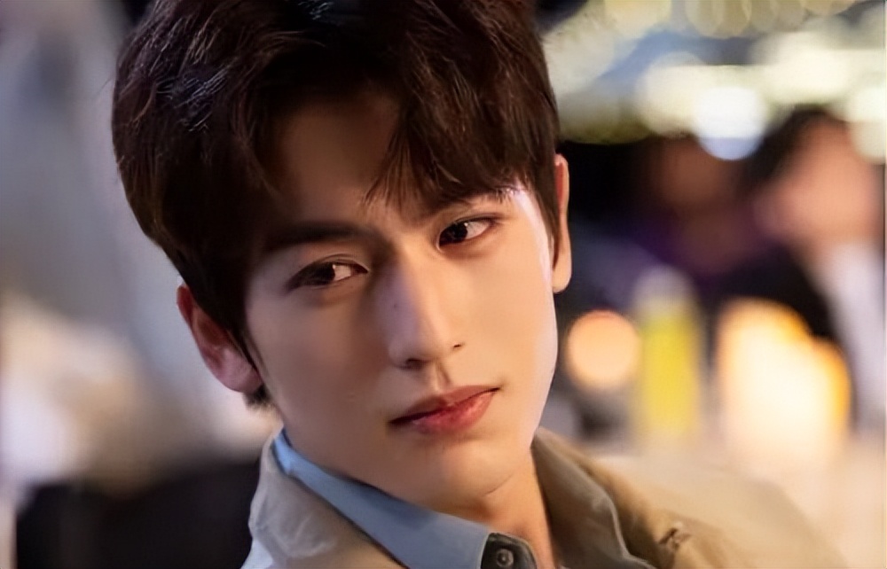 Little Gossip, Huang Minghao, Wang Anyu, Liu Haoran, Zhang Linghe - iMedia