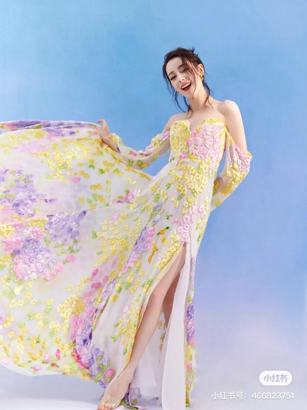 Reba forever red carpet goddess - iNEWS