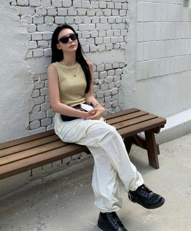 Ins fashion bloggers candid and casual summer casual wear reference ...