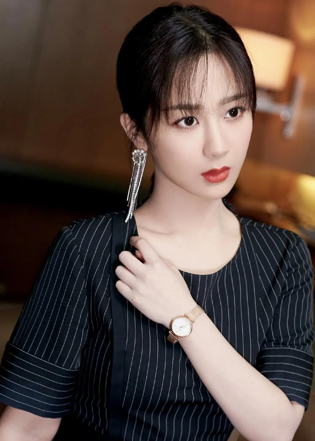 Yang Zi#Meitu 15 - iNEWS