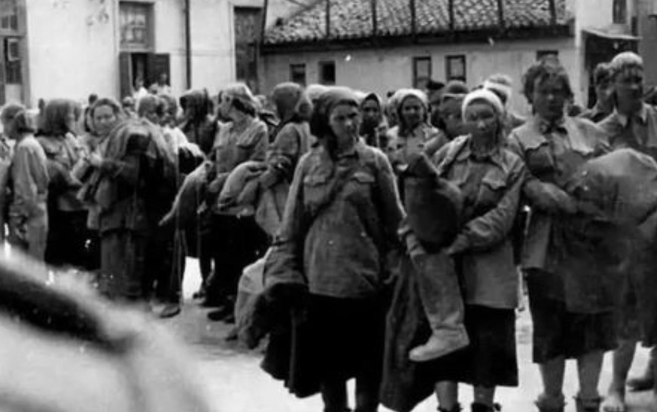 The deserter took 9 Japanese female prisoners of war and hid in the ...