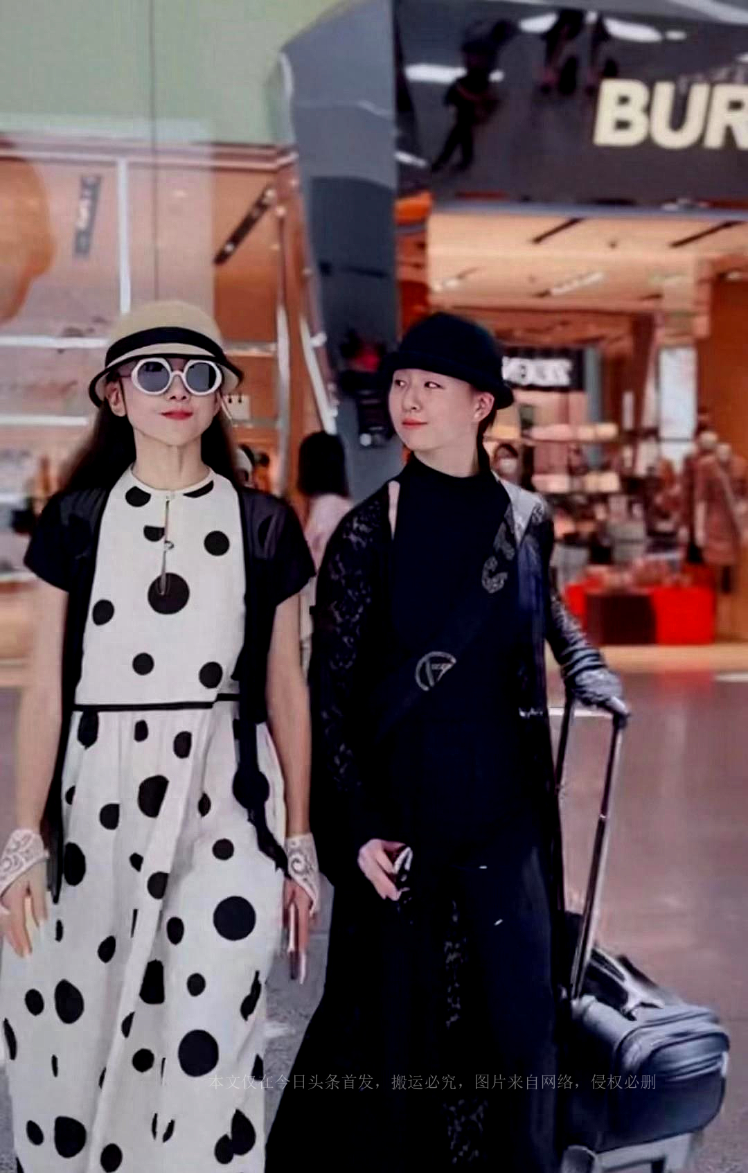 Xiao Caiqi accompanied Yang Liping back to her hometown, and her ...