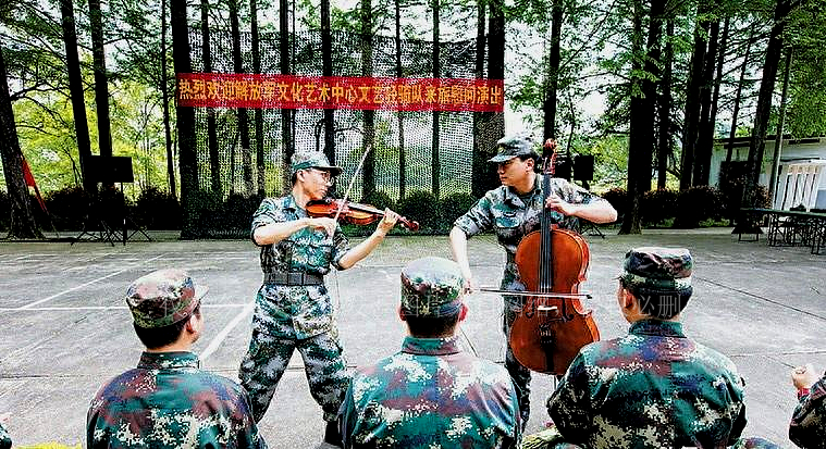 Military reform, the number of PLA cultural troupes has been greatly ...