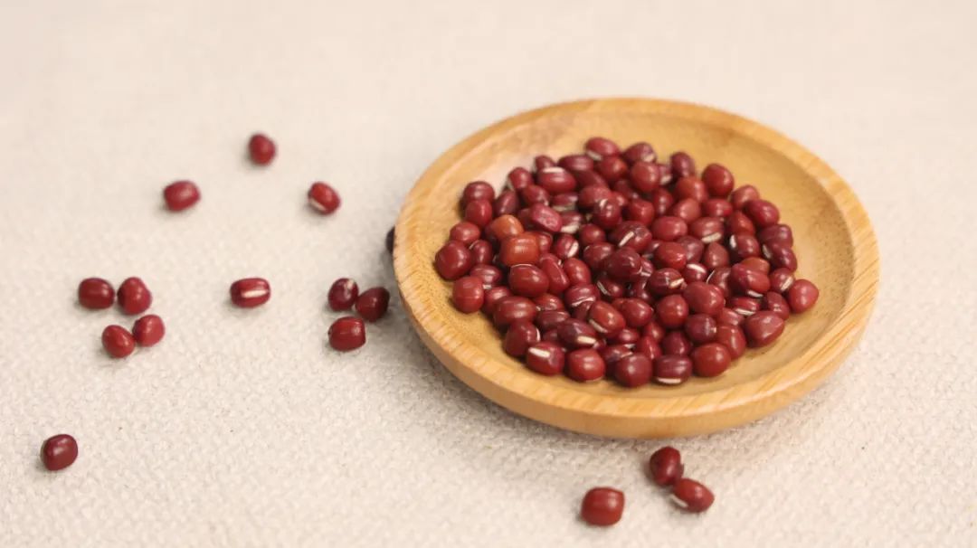 Excessive humidity in the body may bring 3 major hazards to the body ...