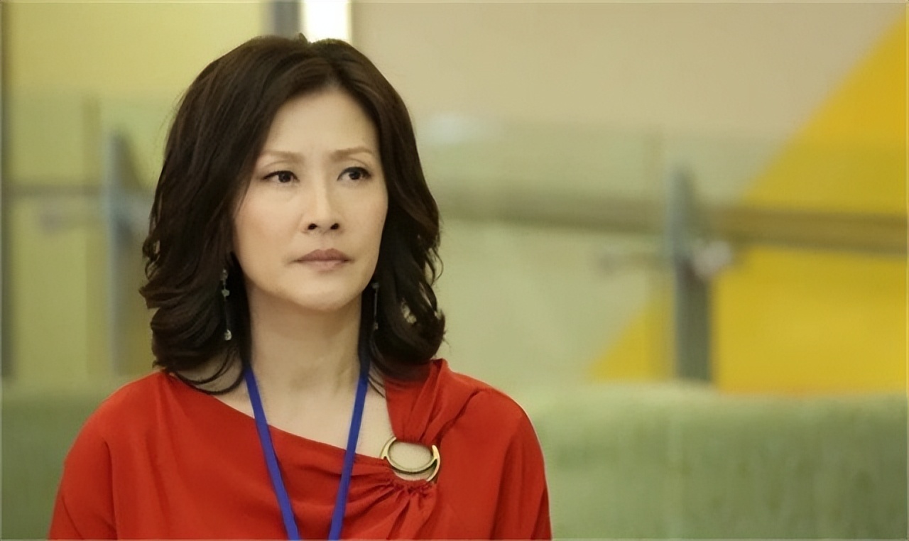 In 2001, Liang Jinsong met Fu Mingxia for the first time. Knowing that ...