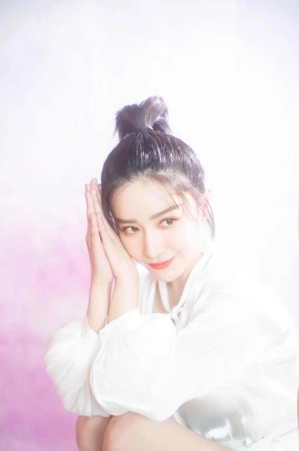 Kan Qingzi, Jing Tian and Zheng Shuang are classmates, they can't pick ...