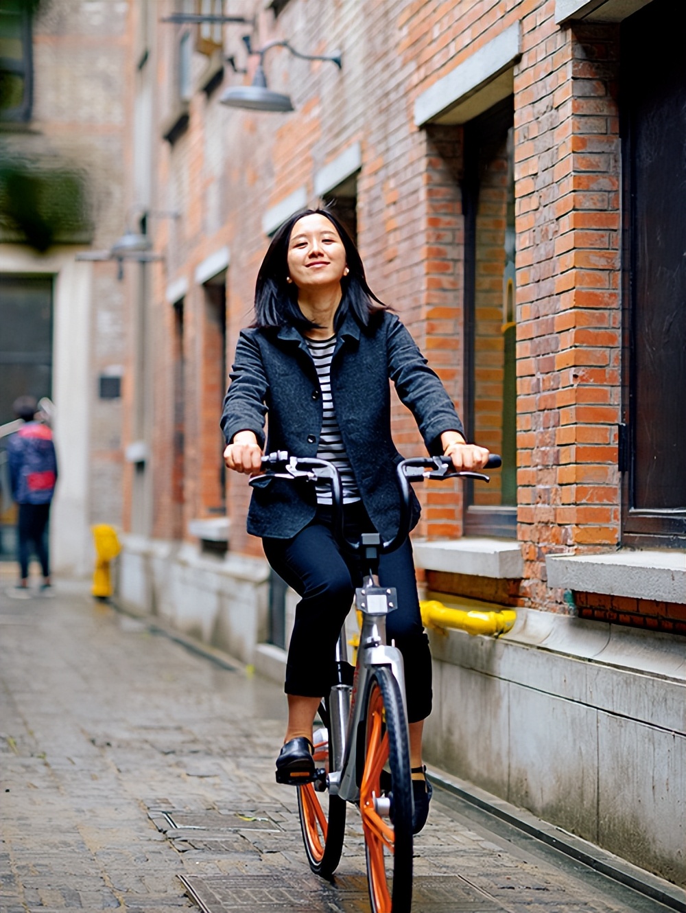 Hu Weiwei, the beauty founder, successfully cashed out Mobike for 2.7 billion. What did she do ...