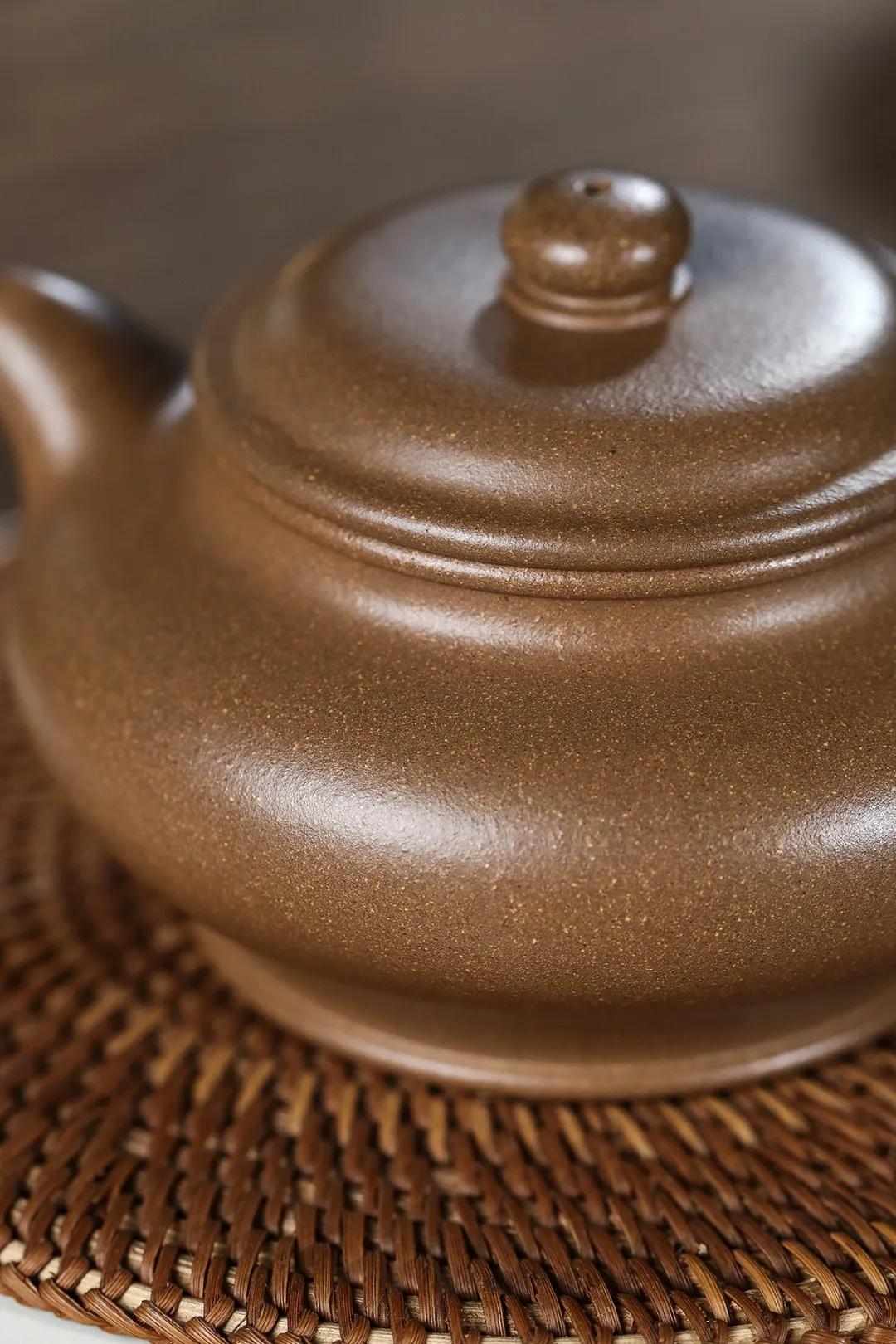 "Xu Bian" Mu Jinfen (research-level senior arts and crafts artist) - iNEWS