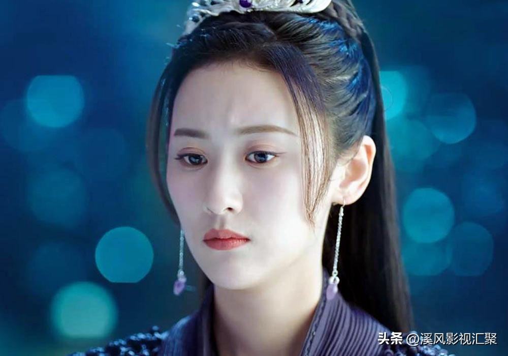 Moon Song Xing: Luo Ning drank the tears of the phoenix, his life and ...