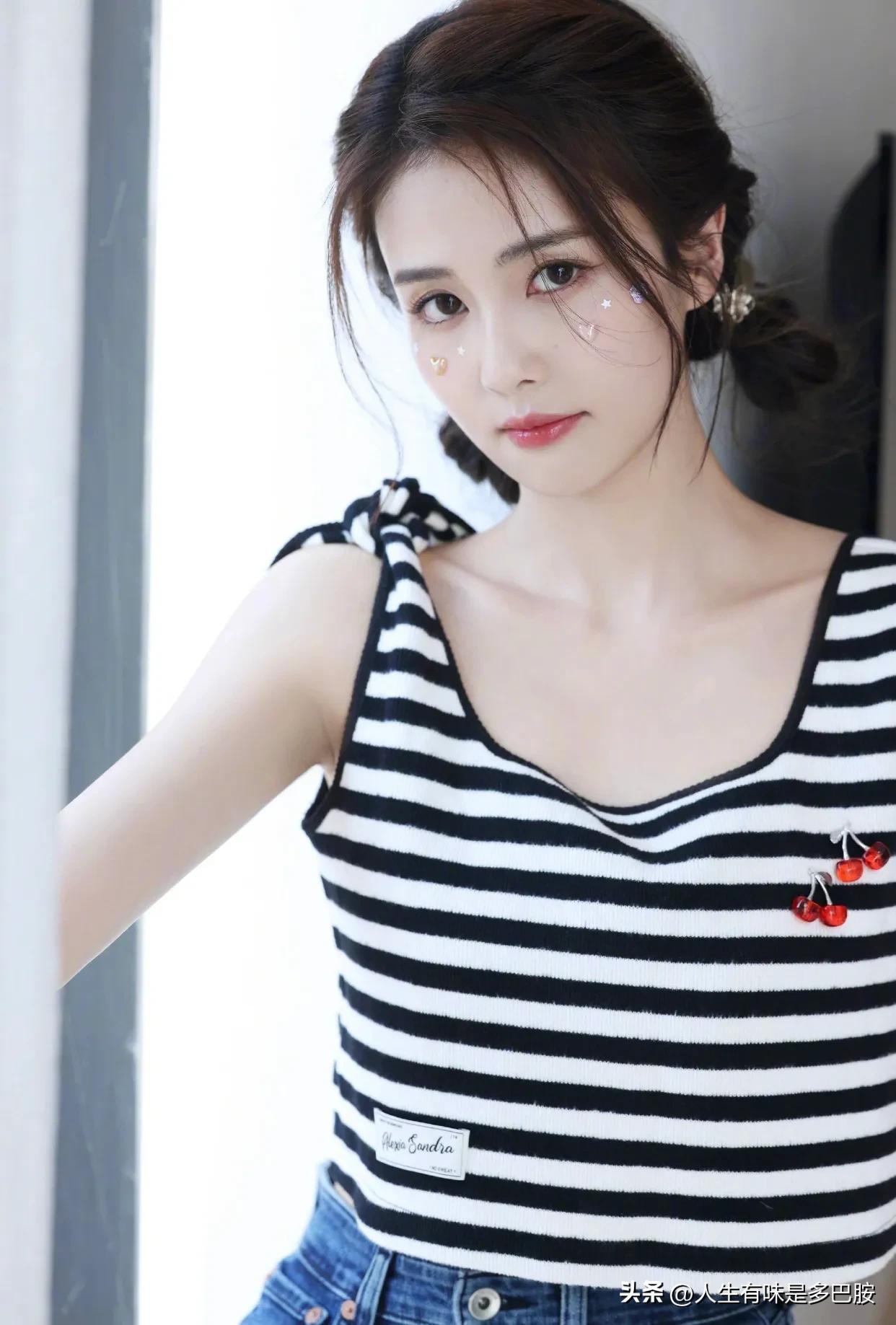 Bailu has acted in 17 dramas in the 7 years since his debut, 14 of ...