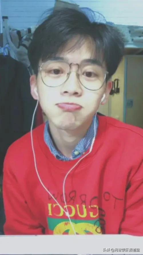 Fei Qiming, one of the first Internet celebrities, how is it now? - iNEWS