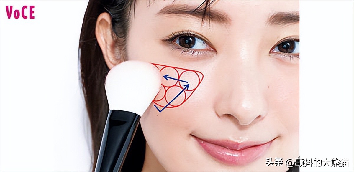 Make up for a small face!Use small face blush to save long face, round ...