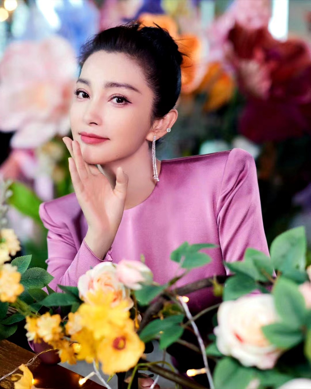 Li Bingbing never disappeared, her pattern opened up in the second half ...