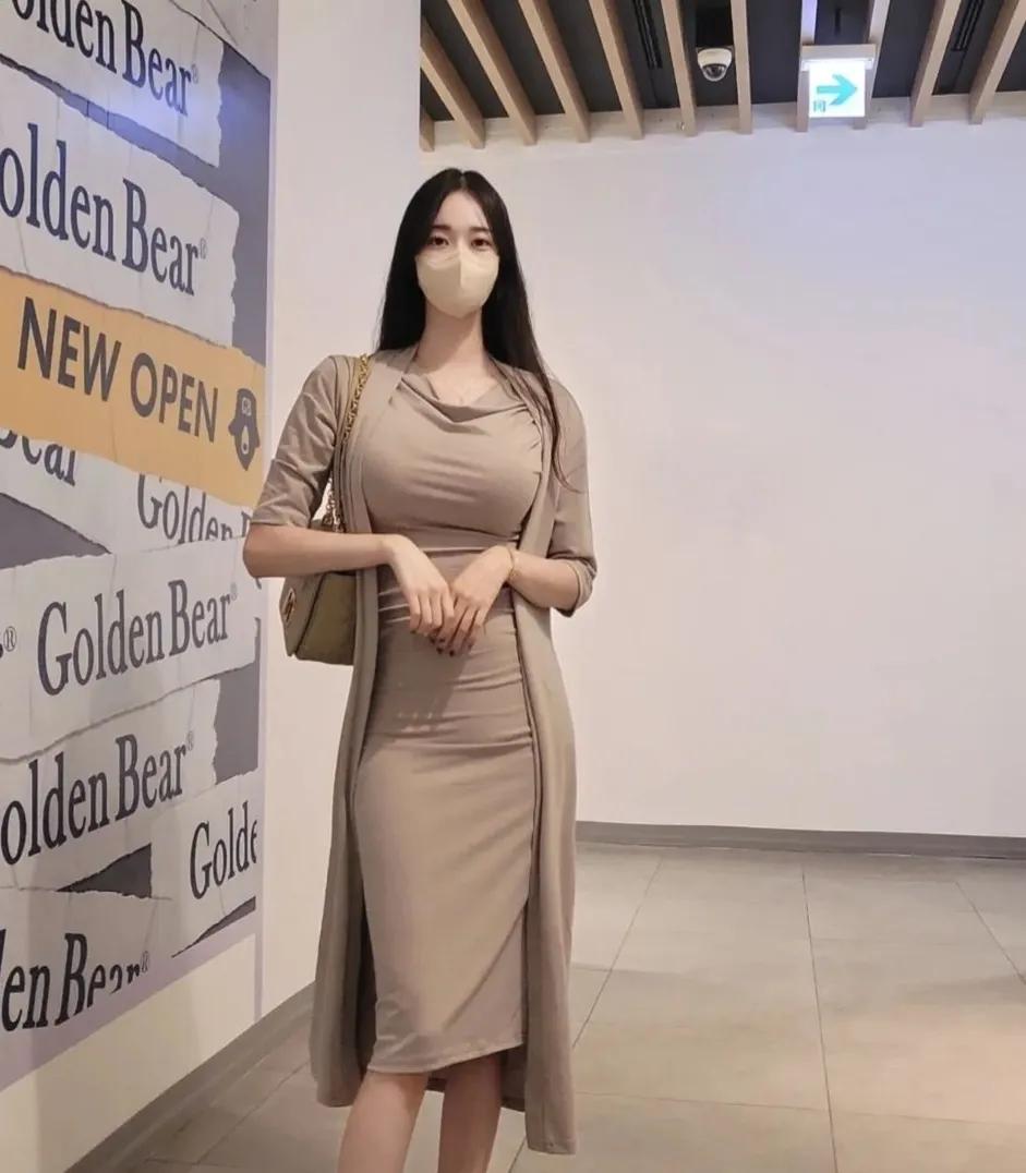 Open layout, top-level design - iNEWS