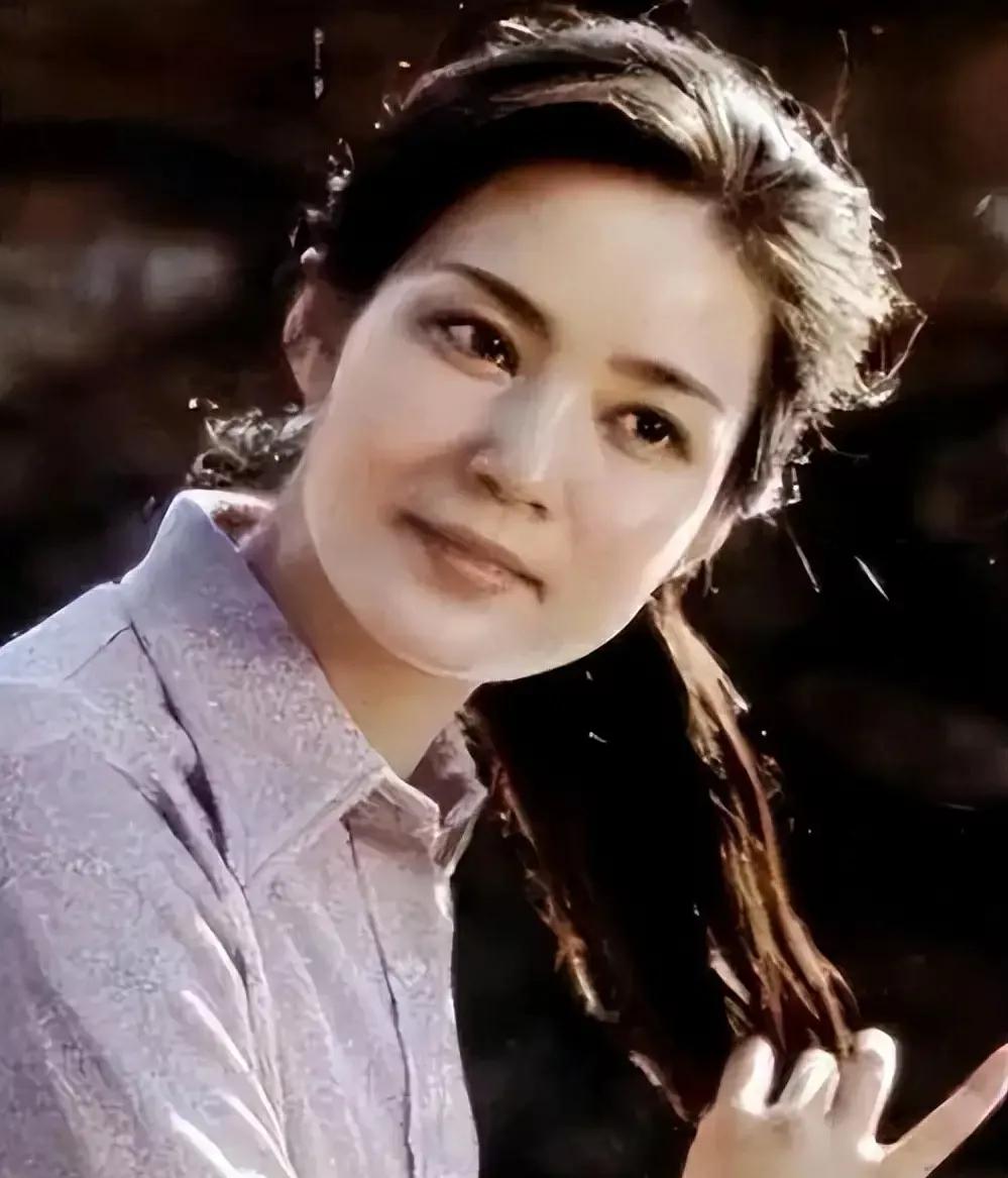 Pan Hong: 13-time Best Actress, childless, 68-year-old publicly ...