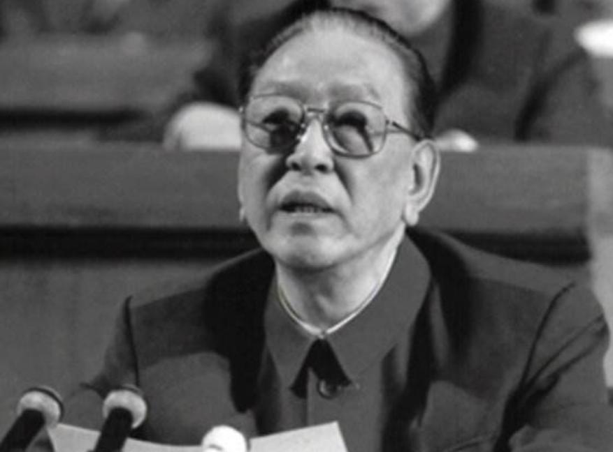 Deng Xiaoping talked about the plan to take over Hong Kong: If something happens that hinders ...