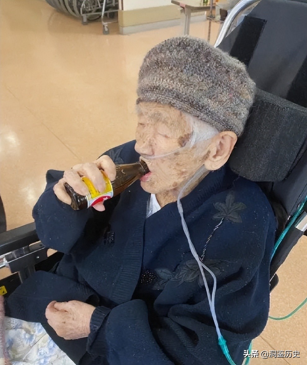 The world's oldest living man dies: 119 years old, suffering from ...
