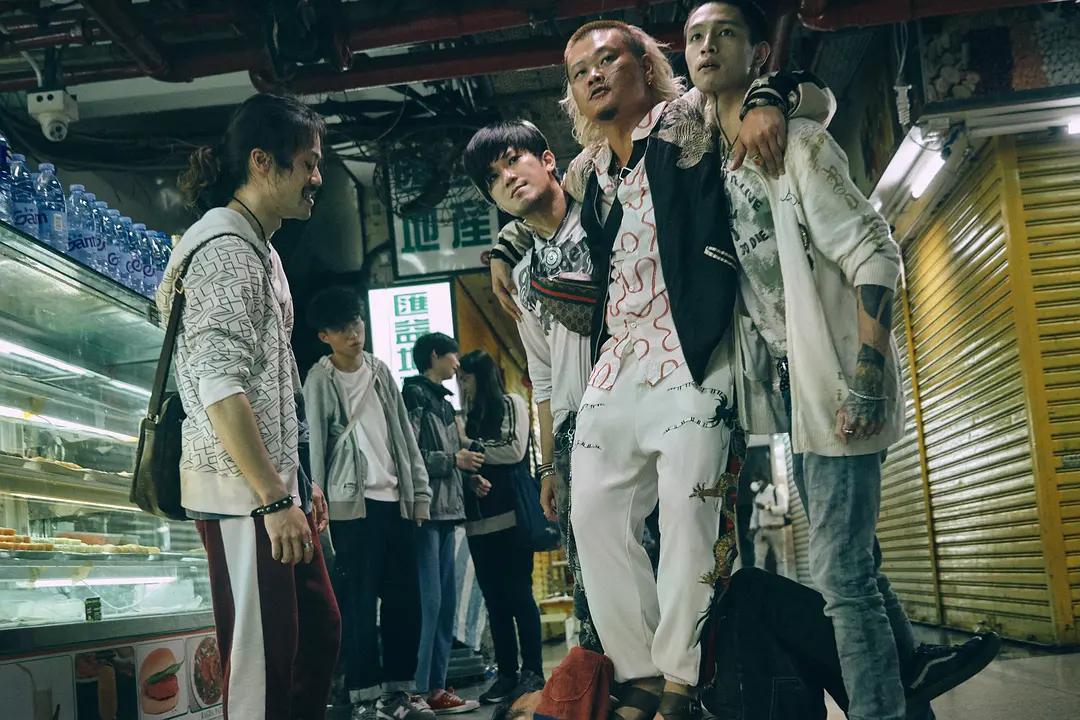 Marginal People in the Torrent of History - iNEWS