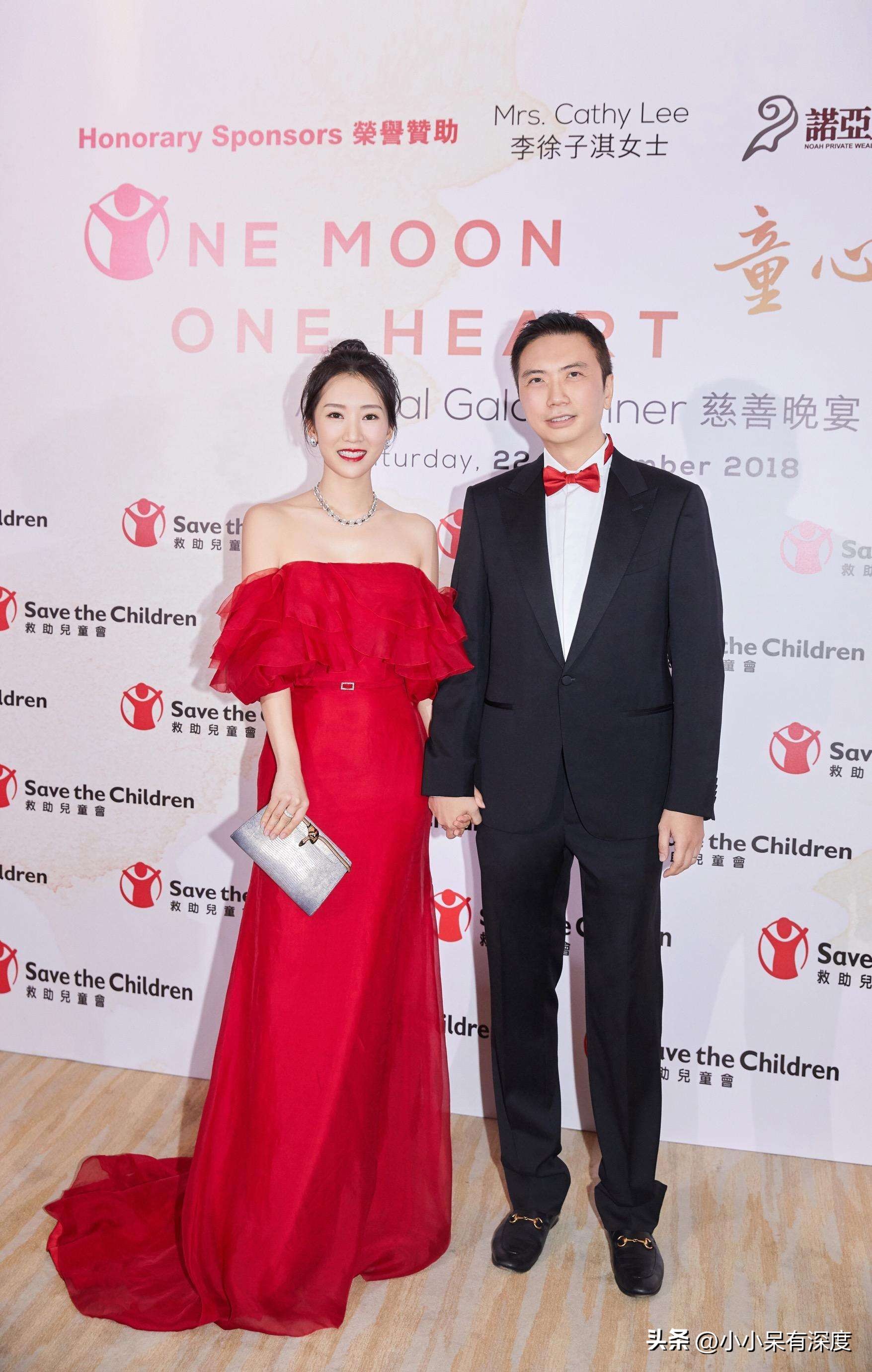 Li Nian and his 51-year-old wealthy husband are rarely photographed ...