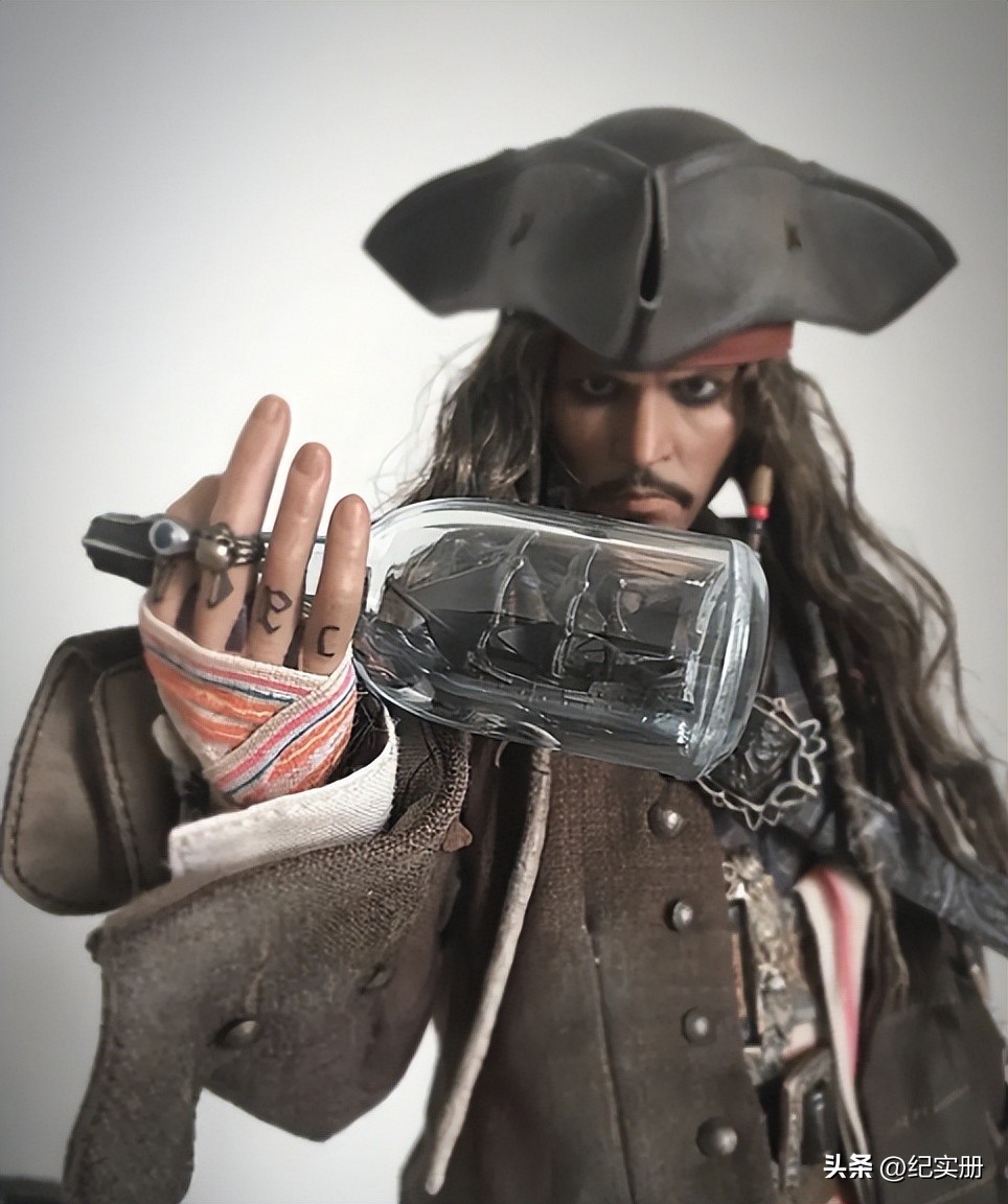 "Pirates of the Caribbean": the legendary story of swimming in the sea ...