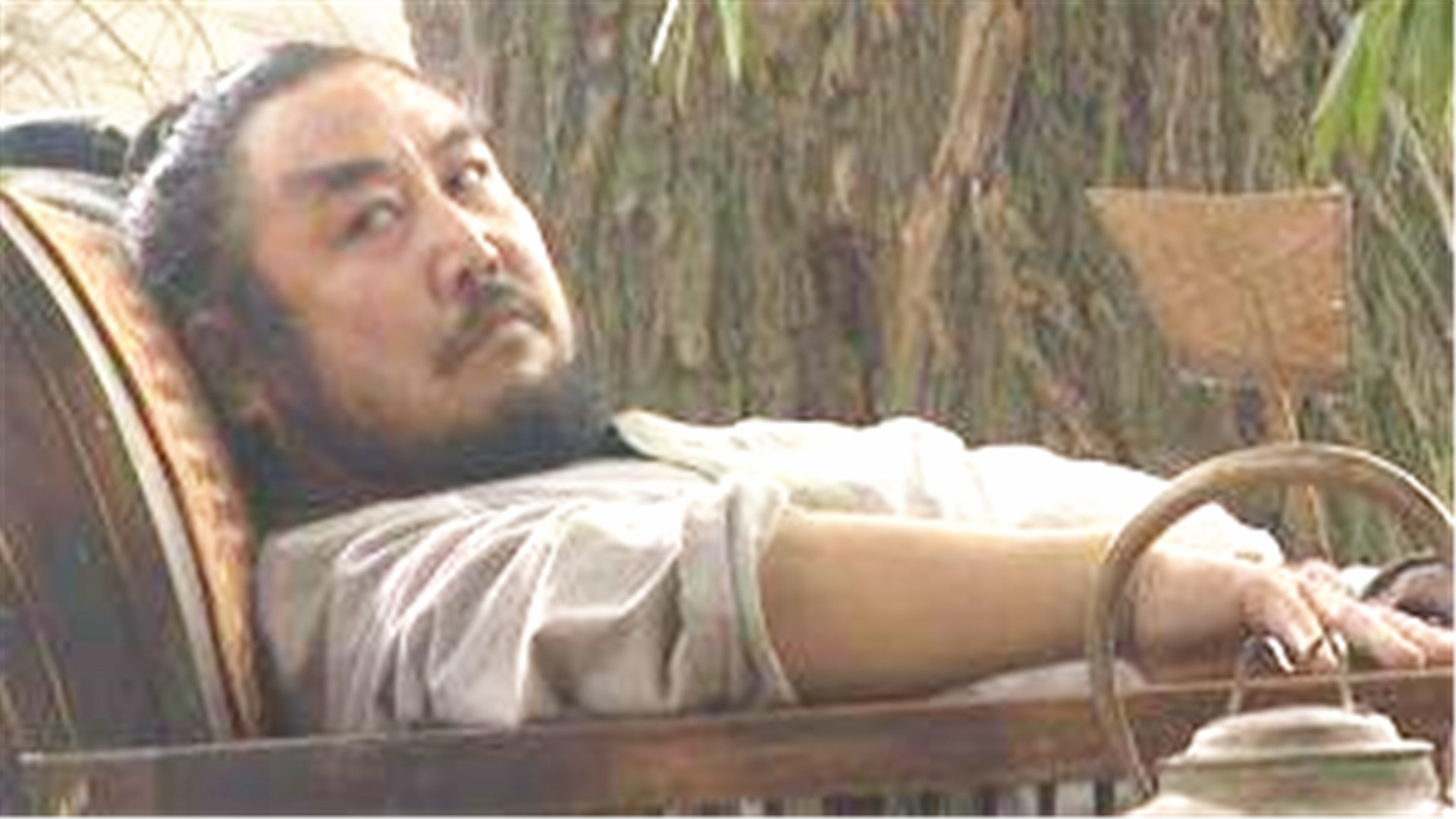Wu Song's blood splashed on the mandarin duck building, killing ...