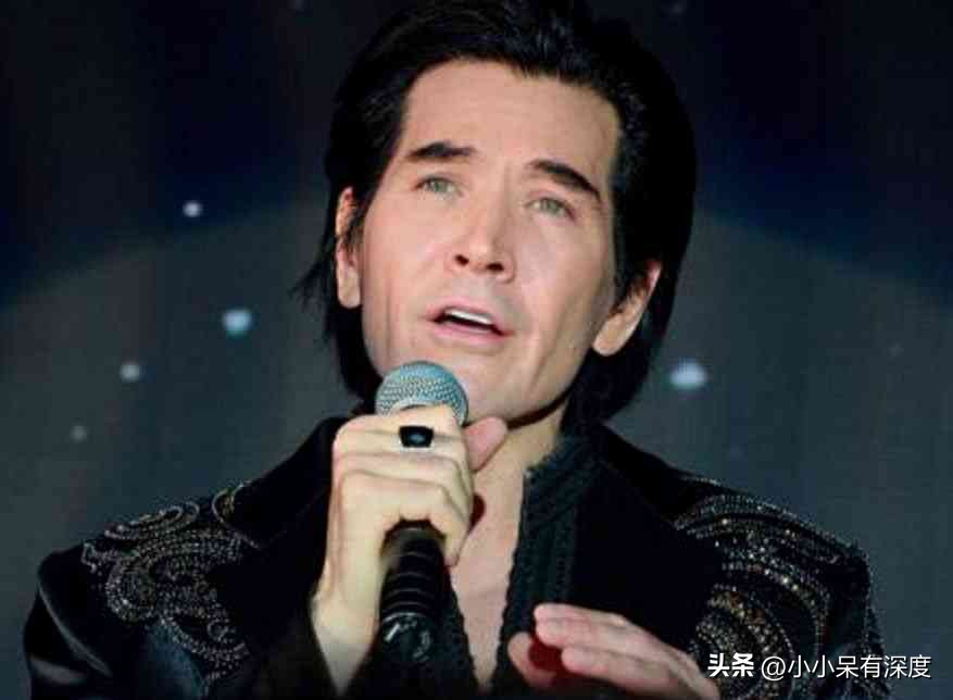 Fei Xiang, 63 years old, has not been married yet, and is accompanied ...