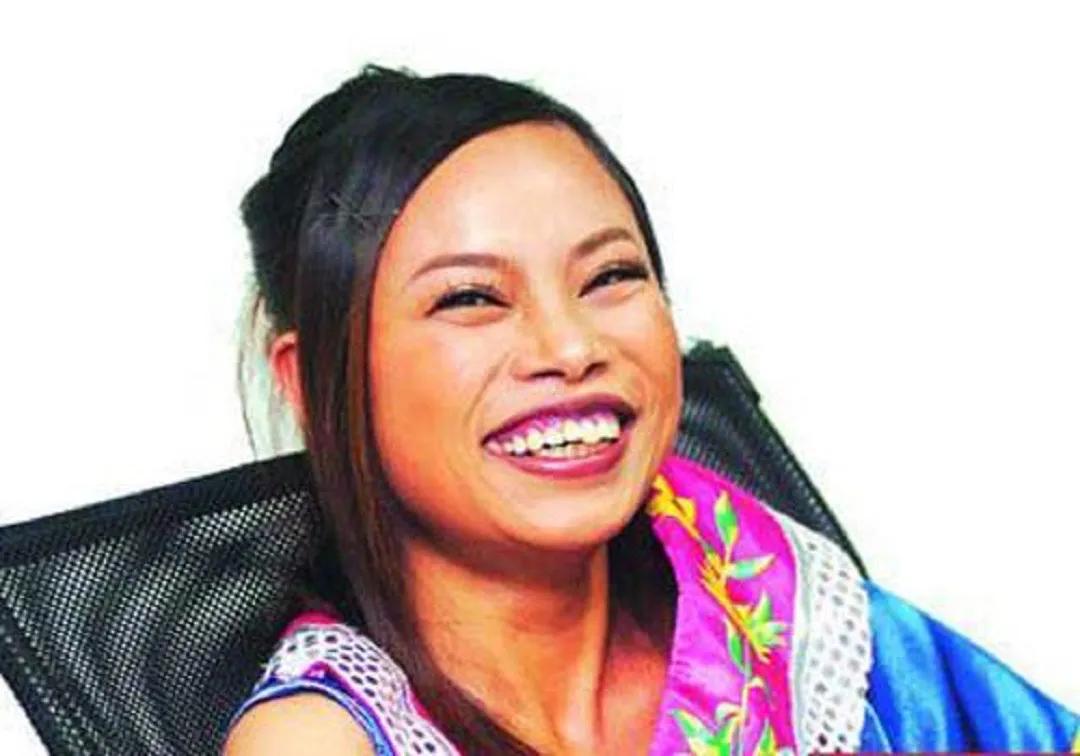 Sister Feng, who would rather die in the United States than return to ...