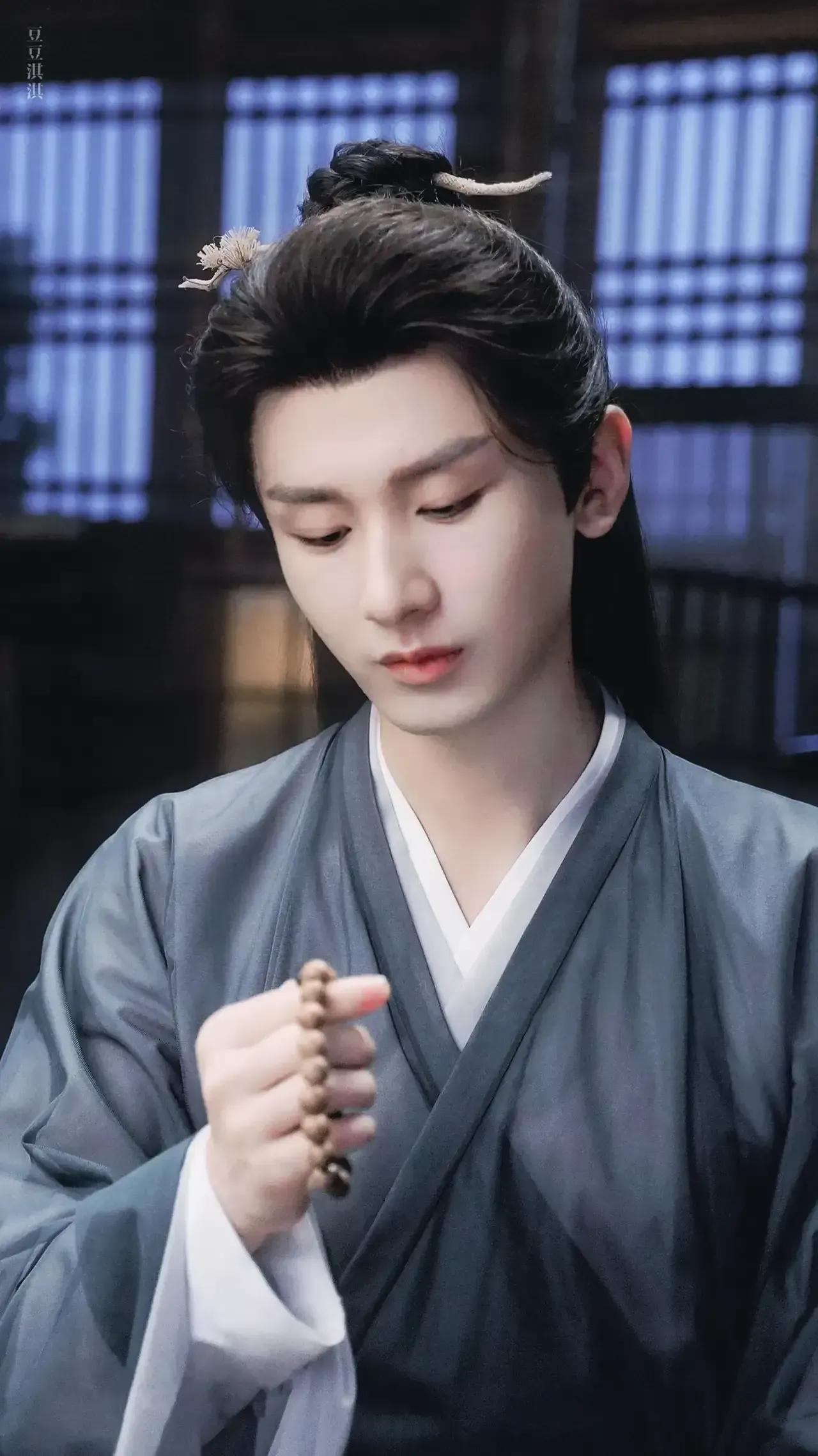 Li Lianhua cried again - iNEWS