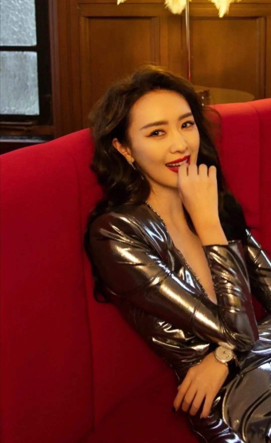 Star, Zhang Ziyi - iNEWS