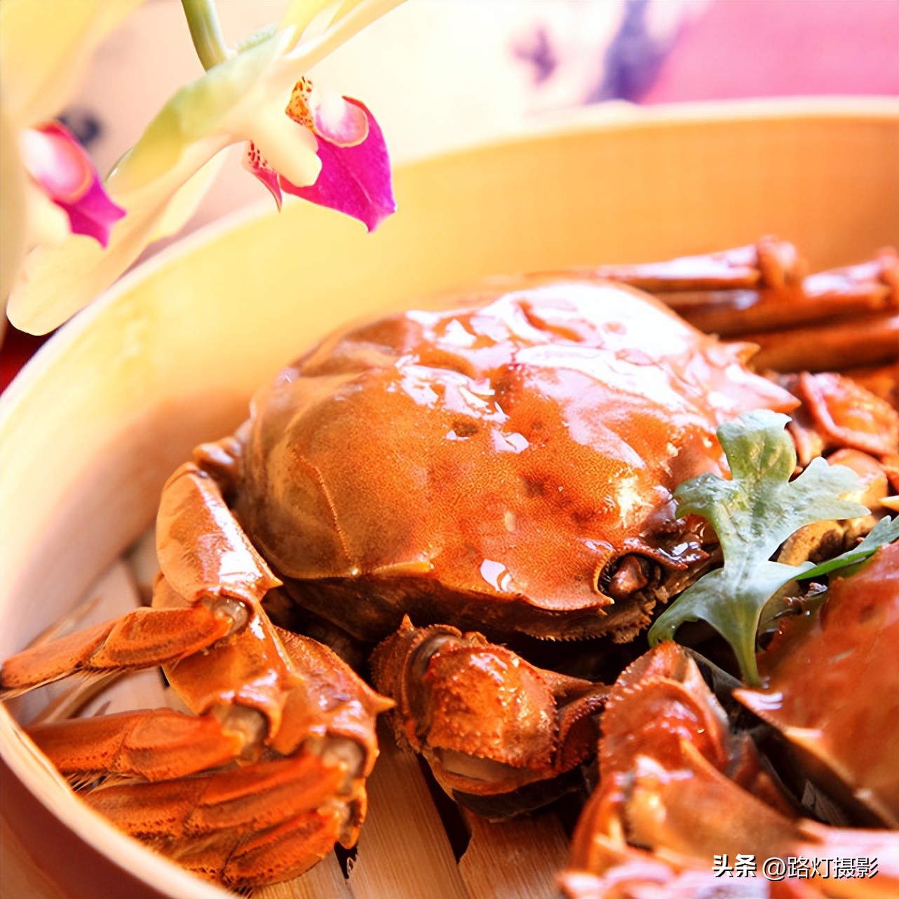 The shell is thin and the meat is tender, delicious and plump!You don't ...