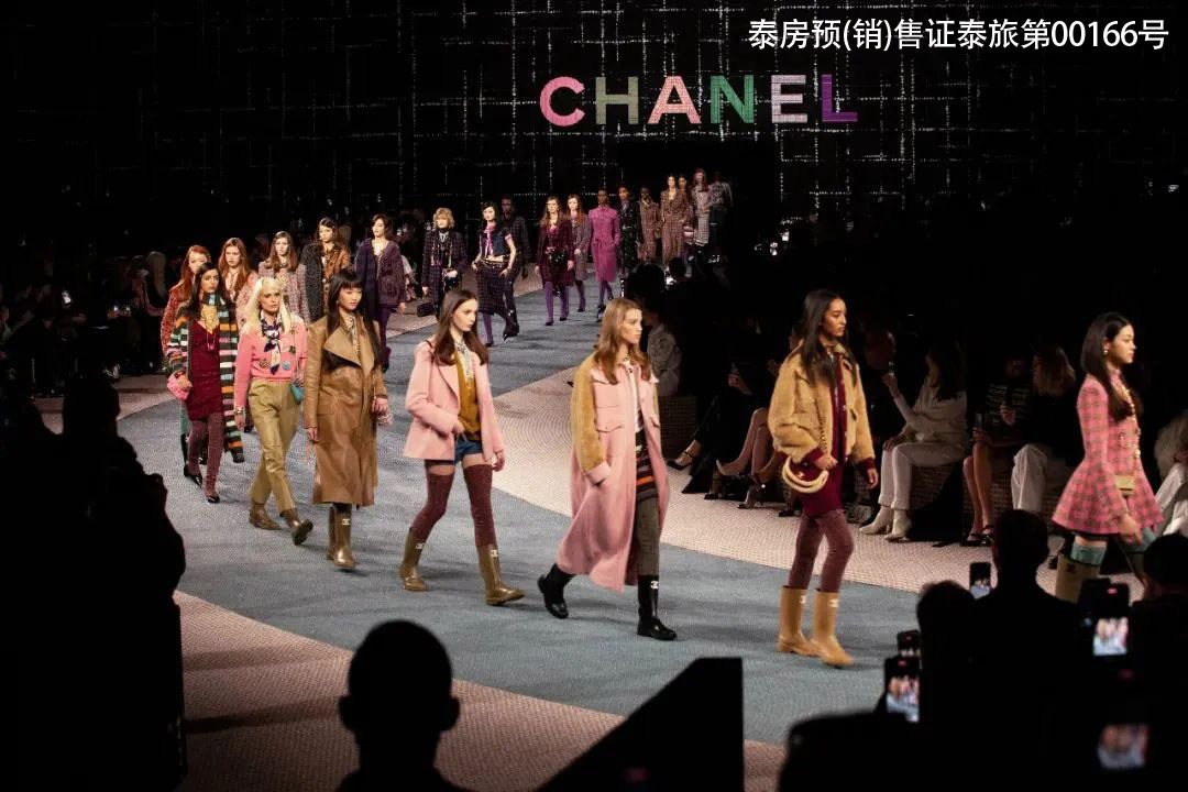 Zhongyin·Zunyuefu High-end Aesthetics Model 8.13 Stunningly Blooming ...