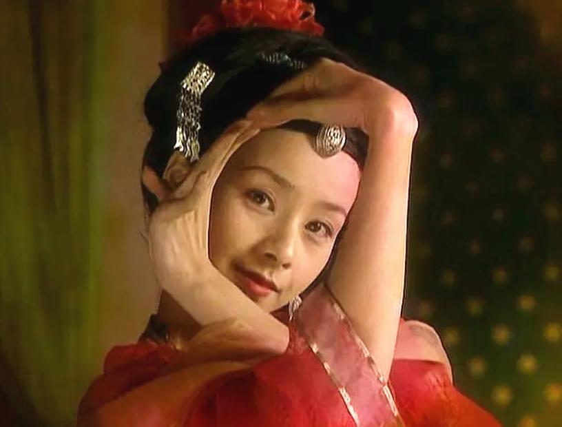 45-year-old actress He Lin celebrates her daughter's birthday, her 8 ...