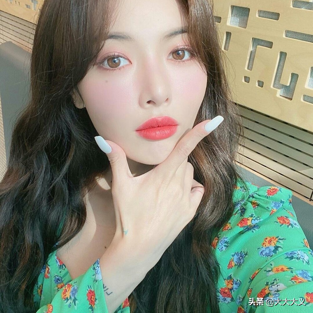 The sexy goddess Hyuna Hyuna is like a blockbuster, she is so likable ...