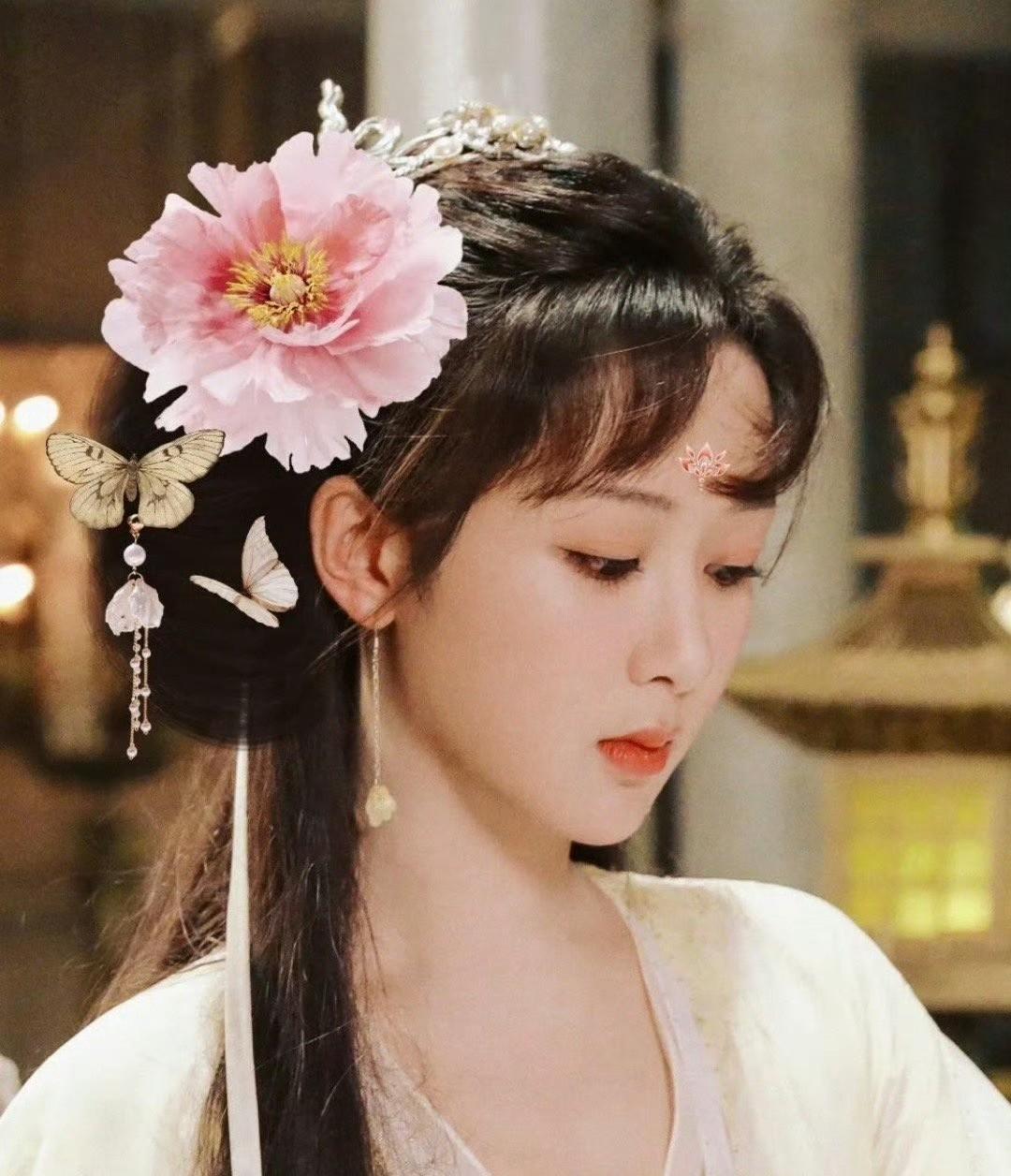 "National Beauty Youth" latest Reuters, Yang Zi's "Tang Zhuang" is the ...