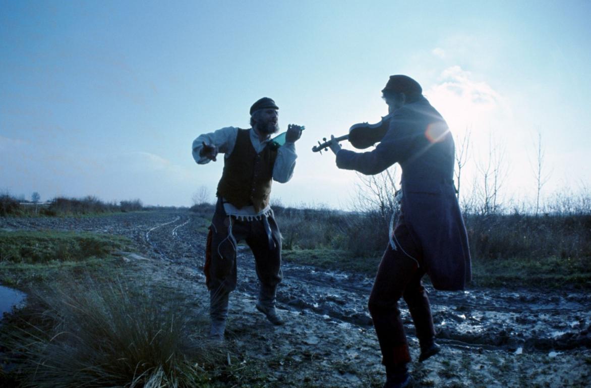 The story background and cultural expression of "Fiddler on the Roof ...