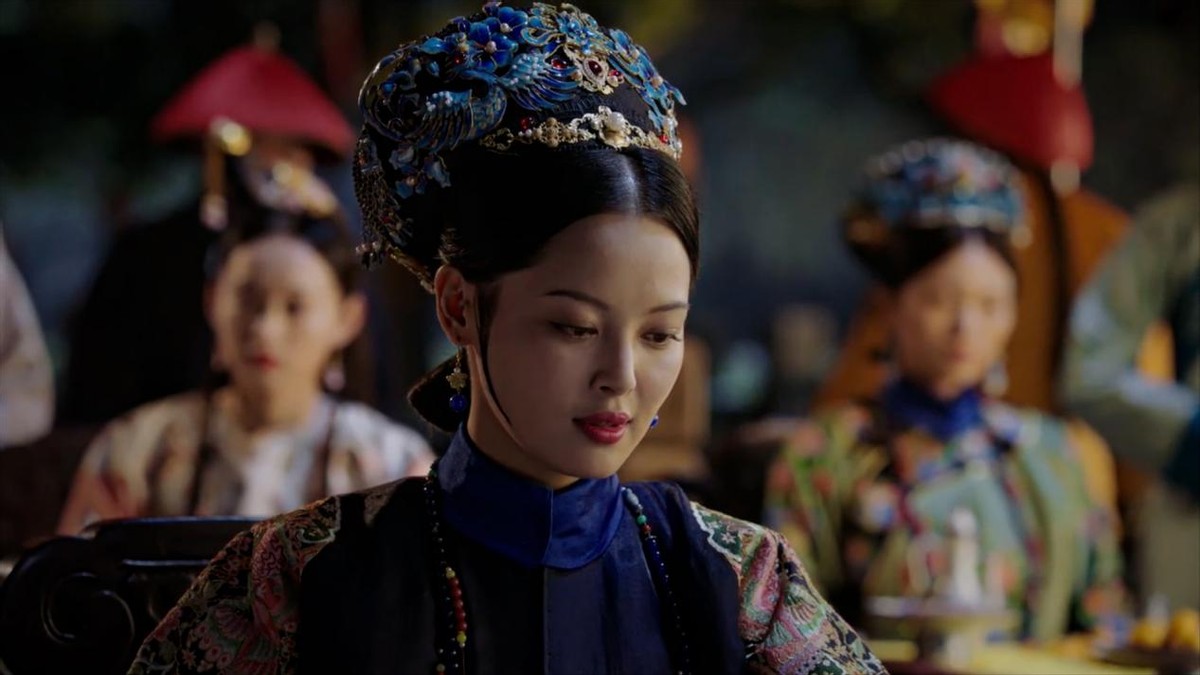 Inventory of Jin Yuyan's 14 sets of coquettish costumes, her clothes ...