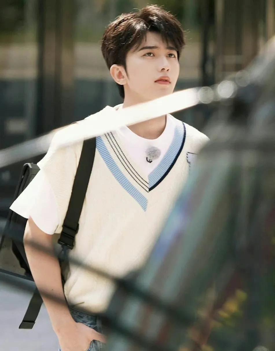 Finally waited! Cai Xukun returned to "Run" and went to Thailand to record with Wang Hedi - iMedia