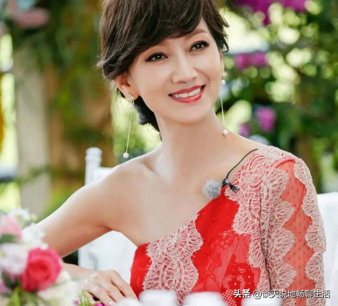 Why many people like the beauty actress Zhao Yazhi - iNEWS