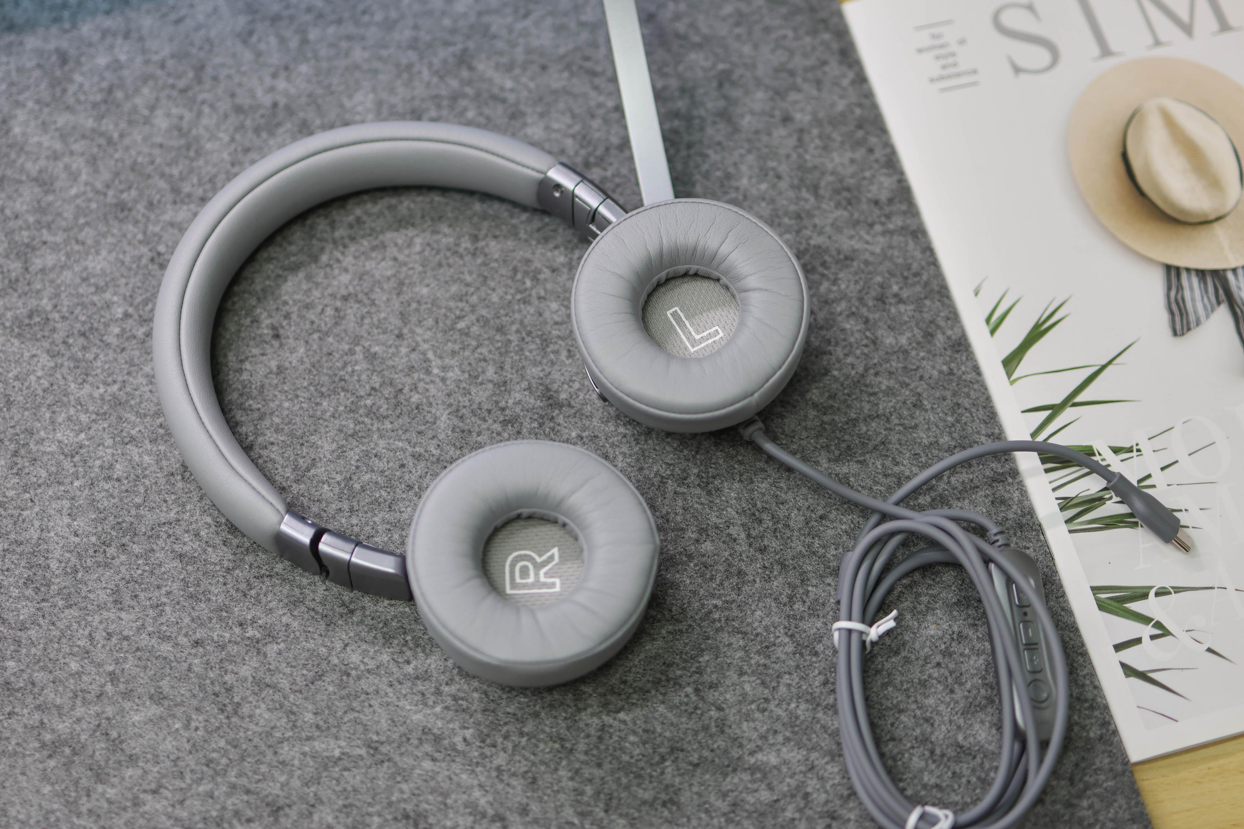 ThinkBook noise-canceling headset experience, dual-mic noise reduction ...