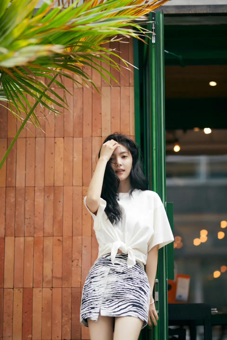 Zhang Ruonan's beautiful picture - iNEWS