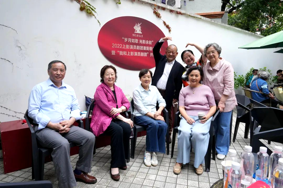 A recent photo of Shanghai actor Tan Zengwei was exposed, and he was in ...