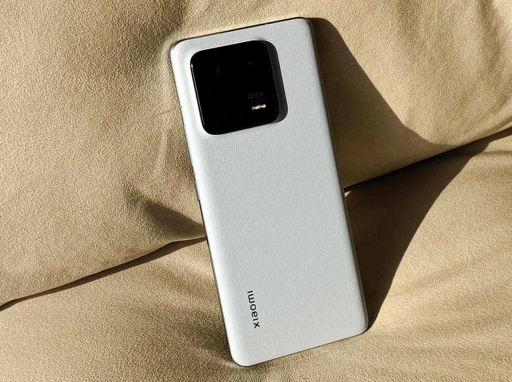 Currently recognized as the best four camera phones for taking pictures ...